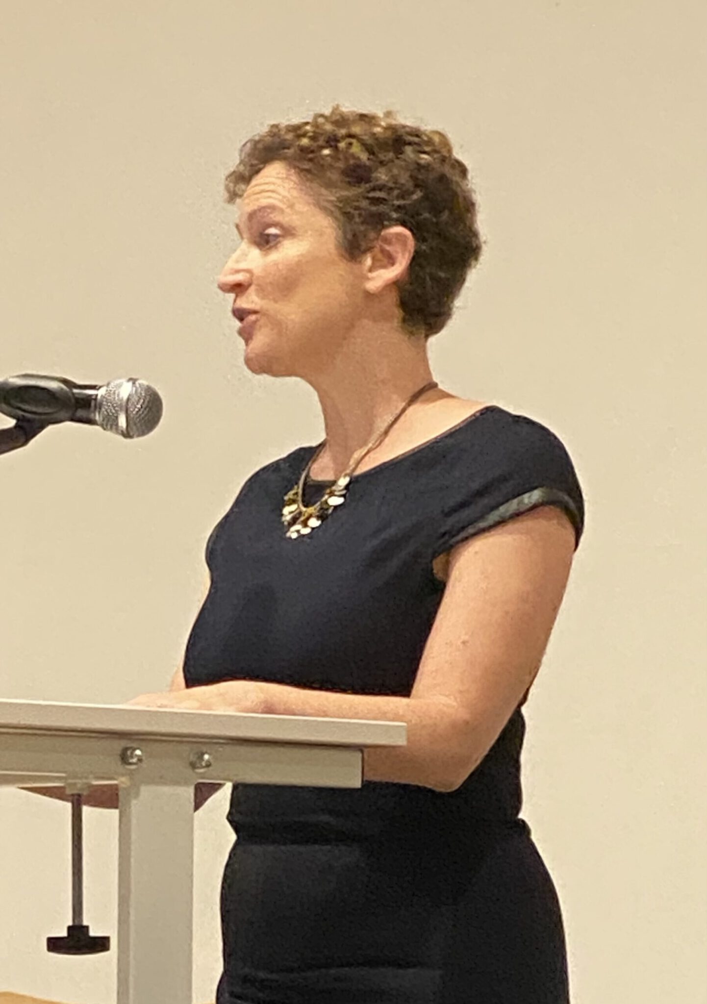 5 neue Stolpersteine und Gedenken für die Familie Ledermann-Citroën